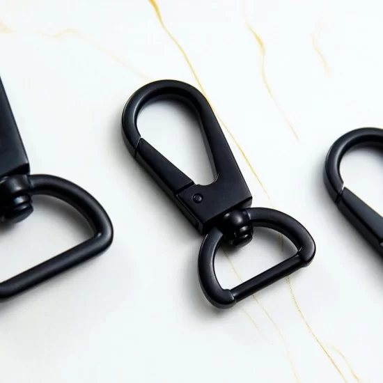black, dog hook