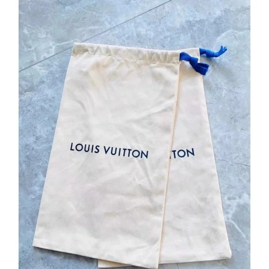 LV dust bag No.1