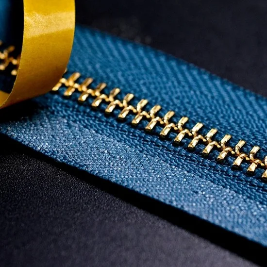 Ideal, particle, adhesive tape