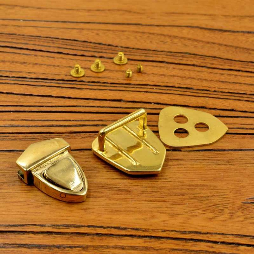 Solid brass, bag lock