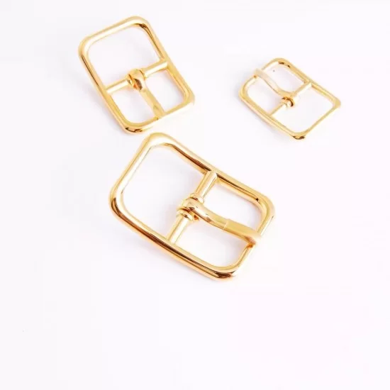 curved, stainless steel, buckle, bar