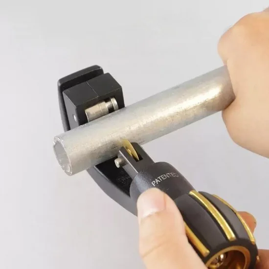 Tube cutter