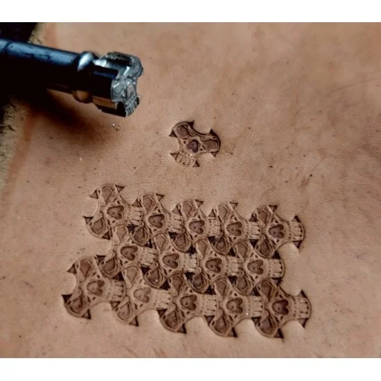 stainless steel, leathercraft tool, leather chisel, silver chisel, no.3