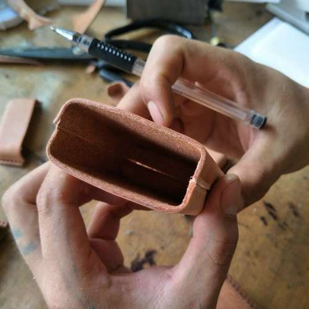 Cigarette case mould leather mold