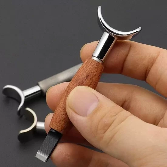 Leathercraft, swivel knife