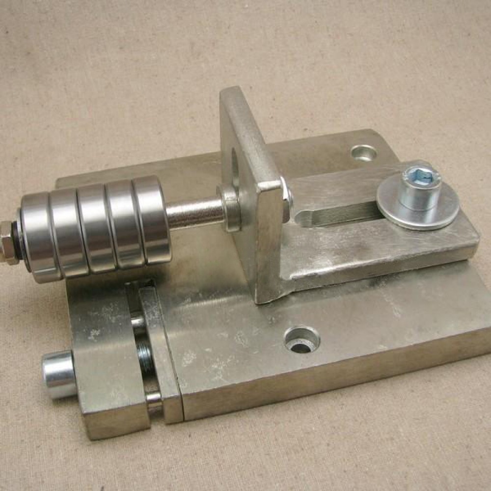 Manual leather splitter machine