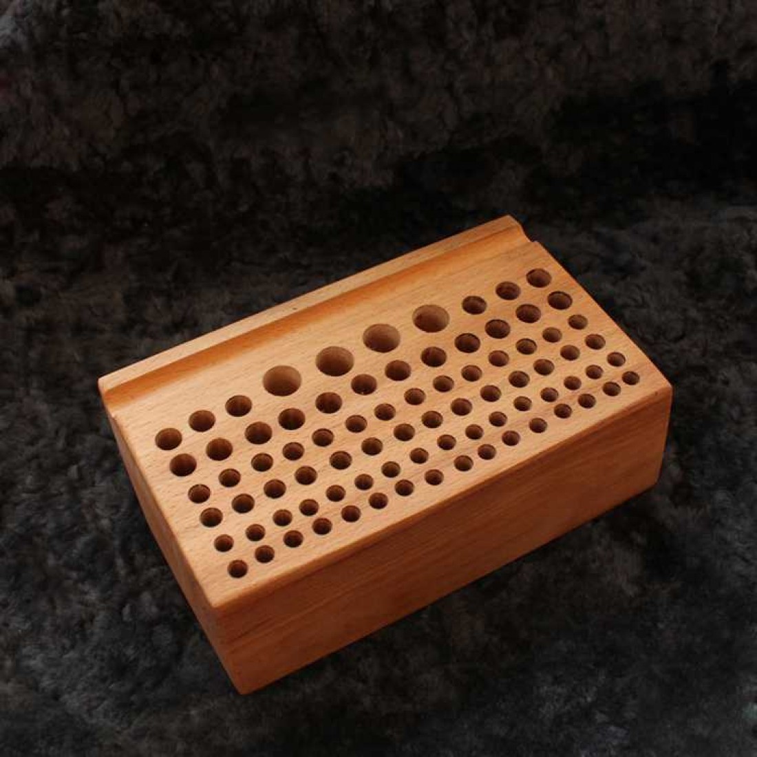 Free shipping worldwide-Leathercraft tools, wood leather stamp stand
