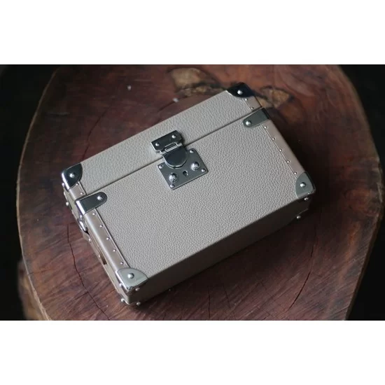 suitcase, Petite Malle box, material kit