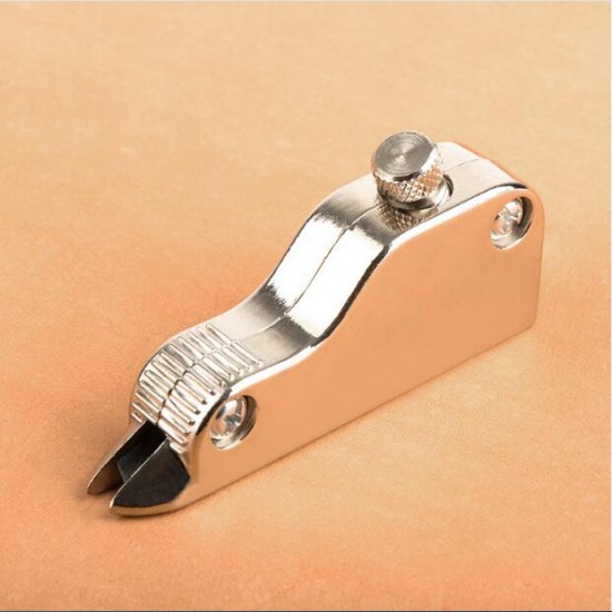 Adjustable V-Gouge groover